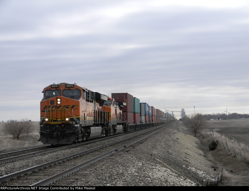 BNSF 6814